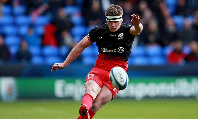 Owen Farrell sent off for high tackle as Wasps beat Saracens 18-28