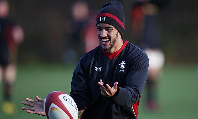 Ospreys wing Keelan Giles signs new two-year deal